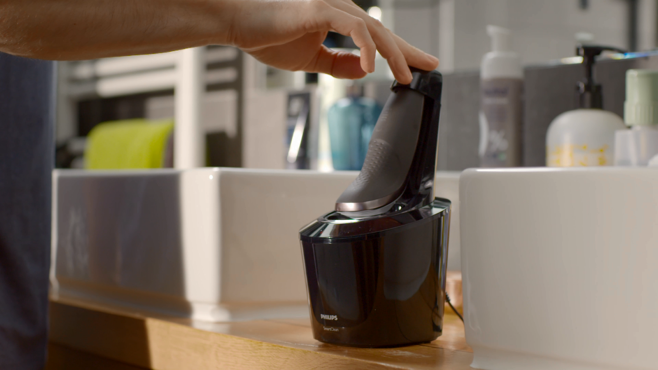 새로운 면도기 7000 시리즈, Smart Clean 시스템